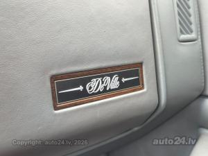 Pelēks Cadillac de-ville 1989 Tallina, ar dzinēja tilpumu 4.50 L un nobraukumu 267 tūkst. km par 5999 €, foto 30 vietnē AUTOMOTO.COM.LV