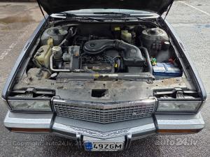 Pelēks Cadillac de-ville 1989 Tallina, ar dzinēja tilpumu 4.50 L un nobraukumu 267 tūkst. km par 5999 €, foto 31 vietnē AUTOMOTO.COM.LV