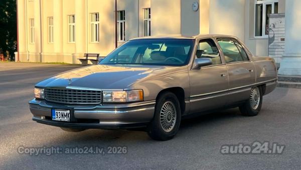 Pelēks Cadillac de-ville 1995 Tallina, ar dzinēja tilpumu 4.90 L un nobraukumu 140 tūkst. km par 11000 €, foto 2 vietnē AUTOMOTO.COM.LV