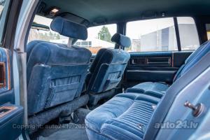 Cadillac de-ville 1986 Rīga, ar dzinēja tilpumu 4.20 L un nobraukumu 152 tūkst. km par 14500 €, foto 17 vietnē AUTOMOTO.COM.LV