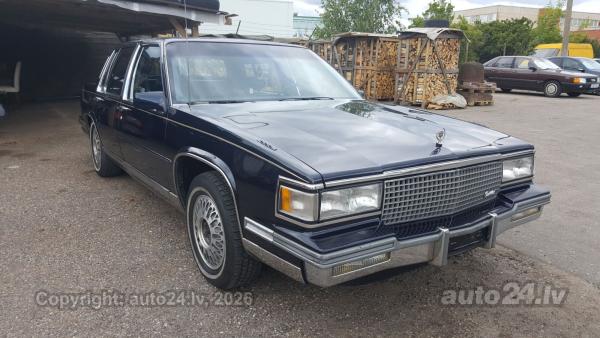 Cadillac de-ville 1987 in Tallinn, with an engine capacity of 4.10 L and mileage of 259 thousand km for 5900 €, photo 1 on AUTOMOTO.COM.LV