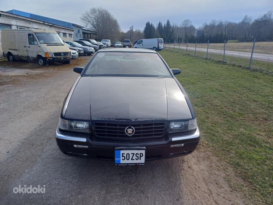Melns Cadillac Eldorado 1996 Tallina, ar dzinēja tilpumu 4.60 L un nobraukumu 197 tūkst. km par 5550 €, foto 14 vietnē AUTOMOTO.COM.LV