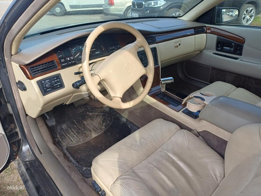 Melns Cadillac Eldorado 1996 Tallina, ar dzinēja tilpumu 4.60 L un nobraukumu 197 tūkst. km par 5550 €, foto 25 vietnē AUTOMOTO.COM.LV