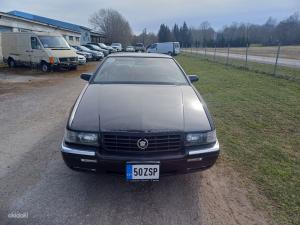 Melns Cadillac Eldorado 1996 Tallina, ar dzinēja tilpumu 4.60 L un nobraukumu 197 tūkst. km par 5550 €, foto 27 vietnē AUTOMOTO.COM.LV