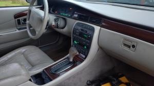 Cadillac Eldorado 1996 in Tallinn, with an engine capacity of 4.60 L and mileage of 410 thousand km for 1500 €, photo 11 on AUTOMOTO.COM.LV