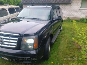 Черный Кадиллак Эскалейд 2004 в Таллин, объемом двигателя 6.00 л и пробегом 382 тыс. км за 8000 €, фото 3 на AUTOMOTO.COM.LV