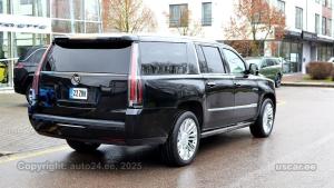 Black Cadillac Escalade 2015 in Tallinn, with an engine capacity of 6.20 L and mileage of 216 thousand km for 25000 €, photo 4 on AUTOMOTO.COM.LV
