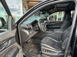 Melns Cadillac Escalade 2016 Tallina, ar dzinēja tilpumu 6.20 L un nobraukumu 93 tūkst. km par 39900 €, foto 15 vietnē AUTOMOTO.COM.LV