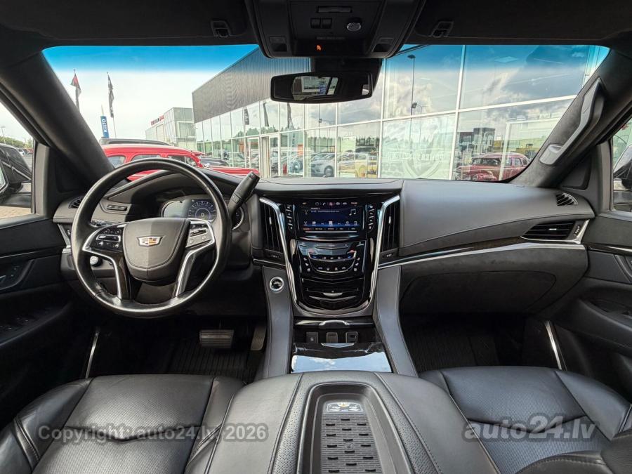 Melns Cadillac Escalade 2016 Tallina, ar dzinēja tilpumu 6.20 L un nobraukumu 93 tūkst. km par 39900 €, foto 19 vietnē AUTOMOTO.COM.LV