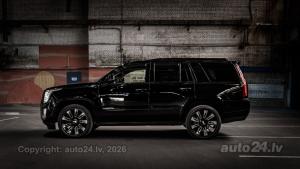 Melns Cadillac Escalade 2017 Tallina, ar dzinēja tilpumu 6.20 L un nobraukumu 120 tūkst. km par 47000 €, foto 4 vietnē AUTOMOTO.COM.LV