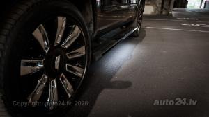 Melns Cadillac Escalade 2017 Tallina, ar dzinēja tilpumu 6.20 L un nobraukumu 120 tūkst. km par 47000 €, foto 10 vietnē AUTOMOTO.COM.LV