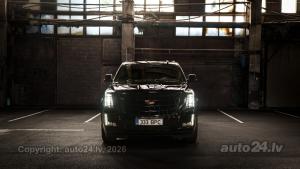 Melns Cadillac Escalade 2017 Tallina, ar dzinēja tilpumu 6.20 L un nobraukumu 120 tūkst. km par 47000 €, foto 18 vietnē AUTOMOTO.COM.LV