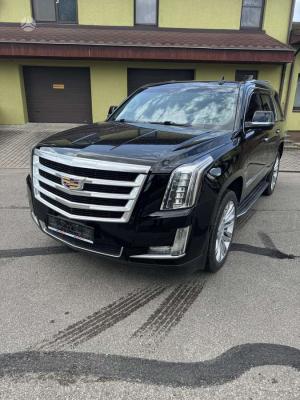 Melns Cadillac Escalade 2017 Alīta, ar dzinēja tilpumu 6.16 L un nobraukumu 208 tūkst. km par 30000 €, foto 5 vietnē AUTOMOTO.COM.LV
