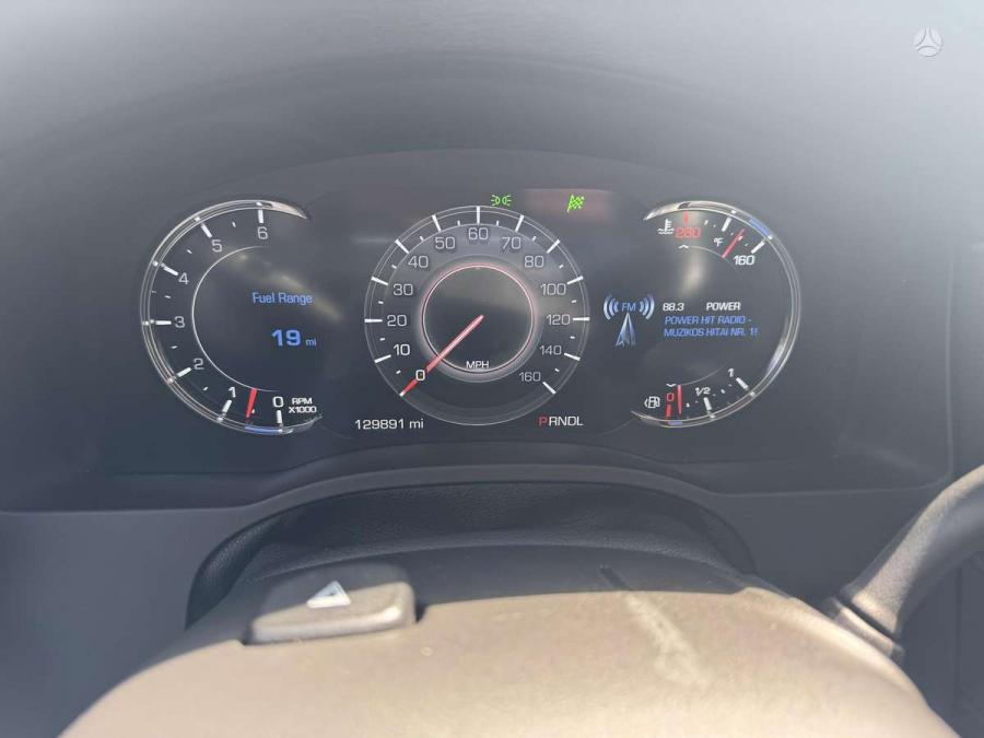 Melns Cadillac Escalade 2017 Alīta, ar dzinēja tilpumu 6.16 L un nobraukumu 208 tūkst. km par 30000 €, foto 16 vietnē AUTOMOTO.COM.LV