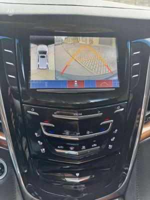 Melns Cadillac Escalade 2017 Alīta, ar dzinēja tilpumu 6.16 L un nobraukumu 208 tūkst. km par 30000 €, foto 17 vietnē AUTOMOTO.COM.LV