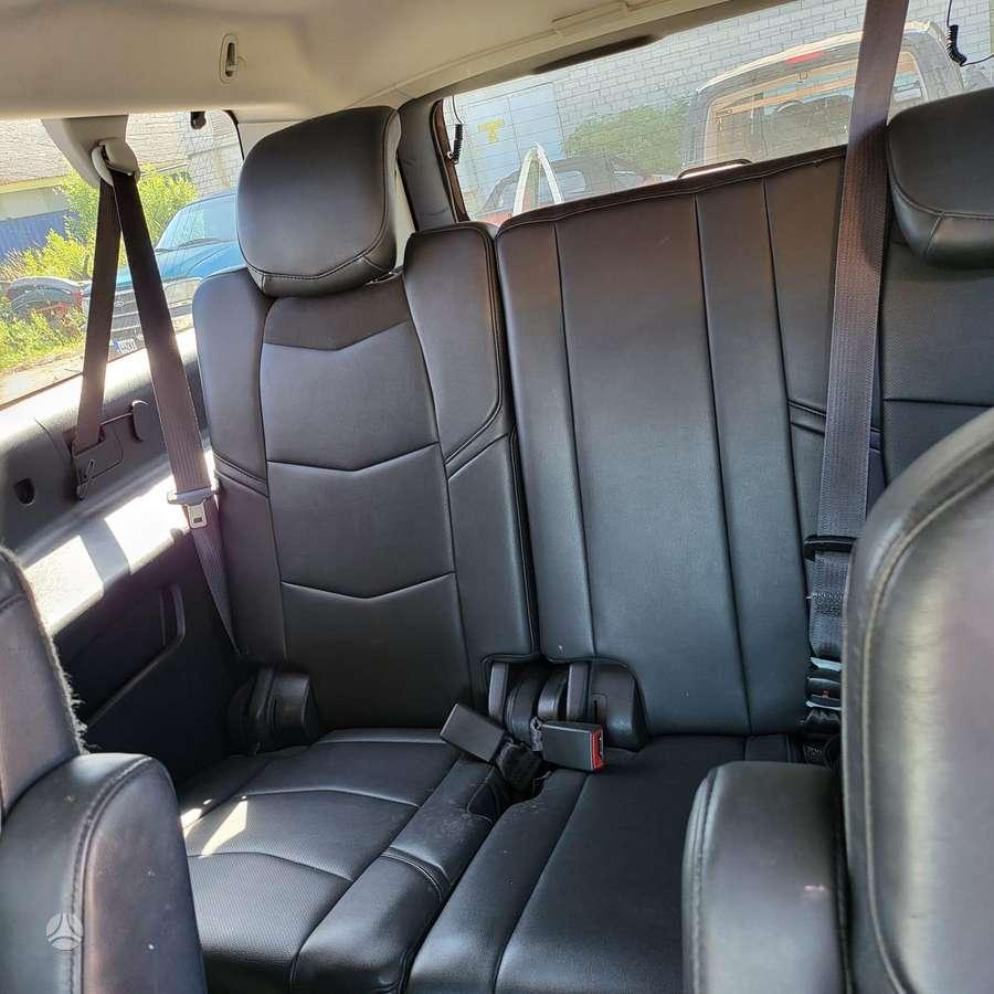 Black Cadillac Escalade 2015 in Tallinn, with an engine capacity of 6.20 L and mileage of 140 thousand km for 17000 €, photo 8 on AUTOMOTO.COM.LV