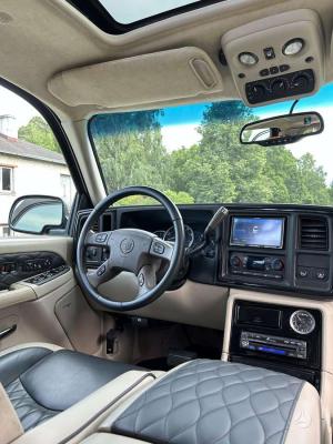 Черный Кадиллак Эскалейд 2002 в Рига, объемом двигателя 6.00 л и пробегом 110 тыс. км за 12800 €, фото 15 на AUTOMOTO.COM.LV