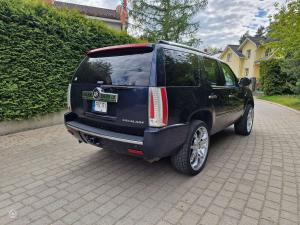 Zils Cadillac Escalade 2009 Viļņa, ar dzinēja tilpumu 6.16 L un nobraukumu 227 tūkst. km par 8250 €, foto 6 vietnē AUTOMOTO.COM.LV