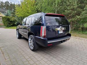 Zils Cadillac Escalade 2009 Viļņa, ar dzinēja tilpumu 6.16 L un nobraukumu 227 tūkst. km par 8250 €, foto 8 vietnē AUTOMOTO.COM.LV