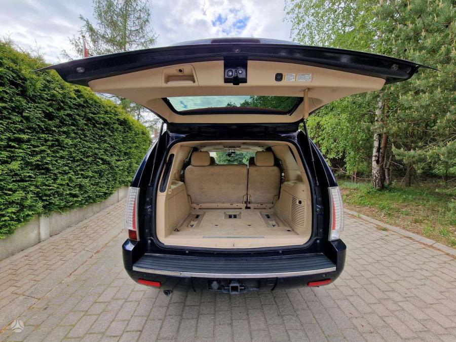 Zils Cadillac Escalade 2009 Viļņa, ar dzinēja tilpumu 6.16 L un nobraukumu 227 tūkst. km par 8250 €, foto 15 vietnē AUTOMOTO.COM.LV