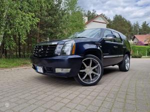Zils Cadillac Escalade 2009 Viļņa, ar dzinēja tilpumu 6.16 L un nobraukumu 227 tūkst. km par 8250 €, foto 20 vietnē AUTOMOTO.COM.LV