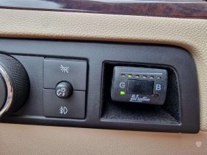 Zils Cadillac Escalade 2009 Viļņa, ar dzinēja tilpumu 6.16 L un nobraukumu 227 tūkst. km par 8250 €, foto 26 vietnē AUTOMOTO.COM.LV