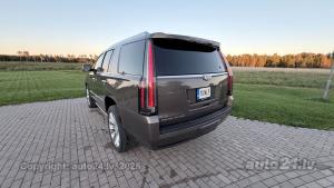 Brūns Cadillac Escalade 2015 Tallina, ar dzinēja tilpumu 6.20 L un nobraukumu 243 tūkst. km par 24900 €, foto 6 vietnē AUTOMOTO.COM.LV