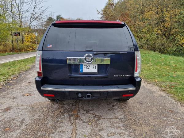Cadillac Escalade 2009 in Vilnius, with an engine capacity of 6.20 L and mileage of 227 thousand km for 9750 €, photo 11 on AUTOMOTO.COM.LV