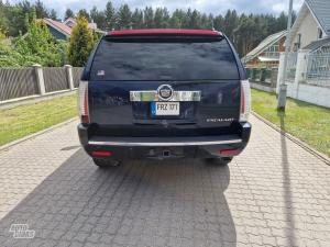 Cadillac Escalade 2009 in Vilnius, with an engine capacity of 6.20 L and mileage of 227 thousand km for 8750 €, photo 9 on AUTOMOTO.COM.LV