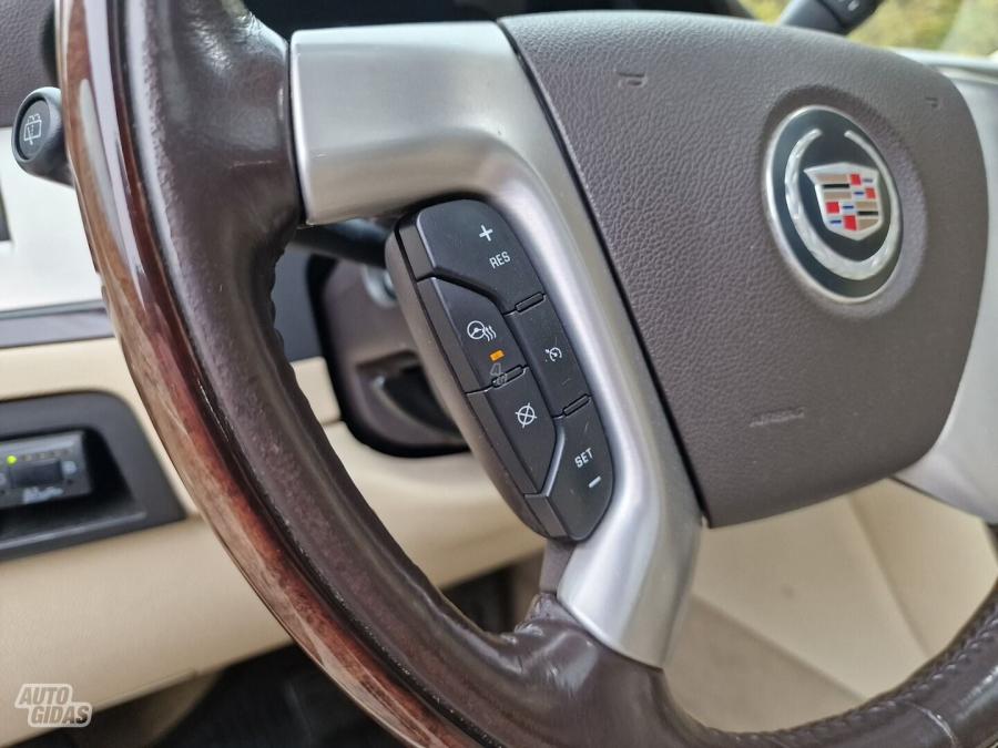 Cadillac Escalade 2009 in Vilnius, with an engine capacity of 6.20 L and mileage of 227 thousand km for 8750 €, photo 32 on AUTOMOTO.COM.LV