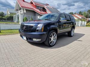 Cadillac Escalade 2009 in Vilnius, with an engine capacity of 6.20 L and mileage of 227 thousand km for 8750 €, photo 4 on AUTOMOTO.COM.LV