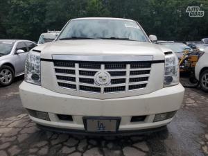 Cadillac Escalade 2012 in Kaunas, with an engine capacity of 6.20 L and mileage of 268 thousand km for 9990 €, photo 6 on AUTOMOTO.COM.LV