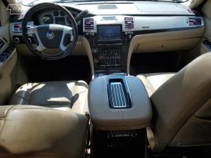 Cadillac Escalade 2012 in Kaunas, with an engine capacity of 6.20 L and mileage of 268 thousand km for 9990 €, photo 9 on AUTOMOTO.COM.LV