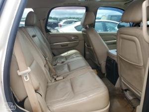 Cadillac Escalade 2012 in Kaunas, with an engine capacity of 6.20 L and mileage of 268 thousand km for 9990 €, photo 11 on AUTOMOTO.COM.LV