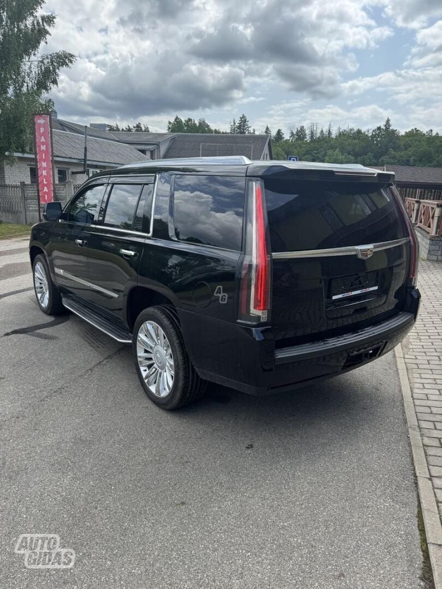 Cadillac Escalade 2017 Alīta, ar dzinēja tilpumu 6.20 L un nobraukumu 208 tūkst. km par 35555 €, foto 5 vietnē AUTOMOTO.COM.LV