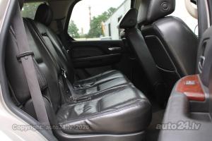 Pelēks Cadillac Escalade 2007 Tallina, ar dzinēja tilpumu 6.20 L un nobraukumu 338 tūkst. km par 8990 €, foto 11 vietnē AUTOMOTO.COM.LV