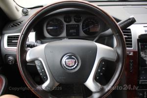 Pelēks Cadillac Escalade 2007 Tallina, ar dzinēja tilpumu 6.20 L un nobraukumu 338 tūkst. km par 8990 €, foto 14 vietnē AUTOMOTO.COM.LV