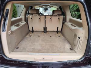 Sarkans Cadillac Escalade 2009 Tallina, ar dzinēja tilpumu 6.20 L un nobraukumu 277 tūkst. km par 10000 €, foto 13 vietnē AUTOMOTO.COM.LV