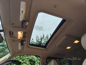 Sarkans Cadillac Escalade 2009 Tallina, ar dzinēja tilpumu 6.20 L un nobraukumu 277 tūkst. km par 10000 €, foto 23 vietnē AUTOMOTO.COM.LV