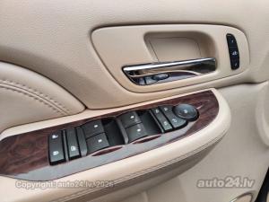 Sarkans Cadillac Escalade 2009 Tallina, ar dzinēja tilpumu 6.20 L un nobraukumu 277 tūkst. km par 10000 €, foto 29 vietnē AUTOMOTO.COM.LV