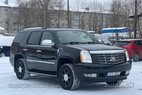 Cadillac Escalade 2007 Narva, ar dzinēja tilpumu 6.20 L un nobraukumu 0 tūkst. km par 7990 €, foto 3 vietnē AUTOMOTO.COM.LV