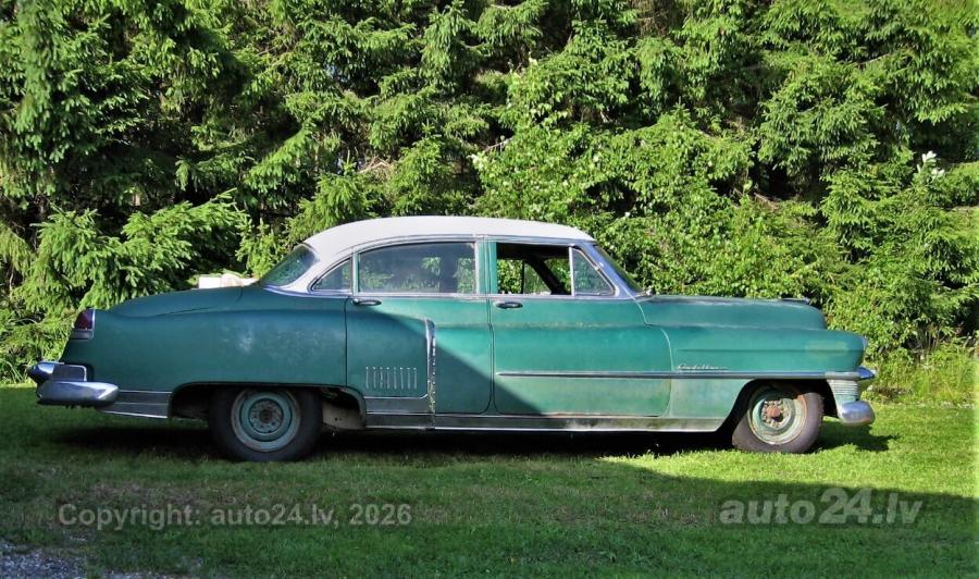 Green Cadillac Fleetwood 1953 in Rapla, with an engine capacity of 5.40 L and mileage of 0 thousand km for 10000 €, photo 4 on AUTOMOTO.COM.LV