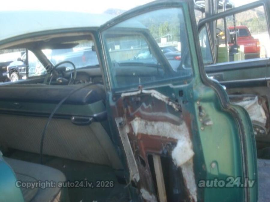 Green Cadillac Fleetwood 1953 in Rapla, with an engine capacity of 5.40 L and mileage of 0 thousand km for 10000 €, photo 11 on AUTOMOTO.COM.LV