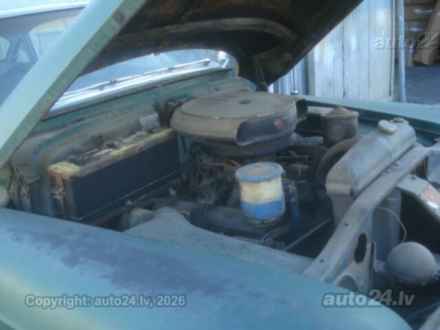 Green Cadillac Fleetwood 1953 in Rapla, with an engine capacity of 5.40 L and mileage of 0 thousand km for 10000 €, photo 12 on AUTOMOTO.COM.LV