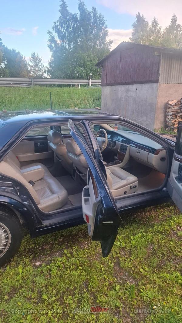 Zils Cadillac Seville 1992 Tartu, ar dzinēja tilpumu 4.90 L un nobraukumu 341 tūkst. km par 1250 €, foto 6 vietnē AUTOMOTO.COM.LV
