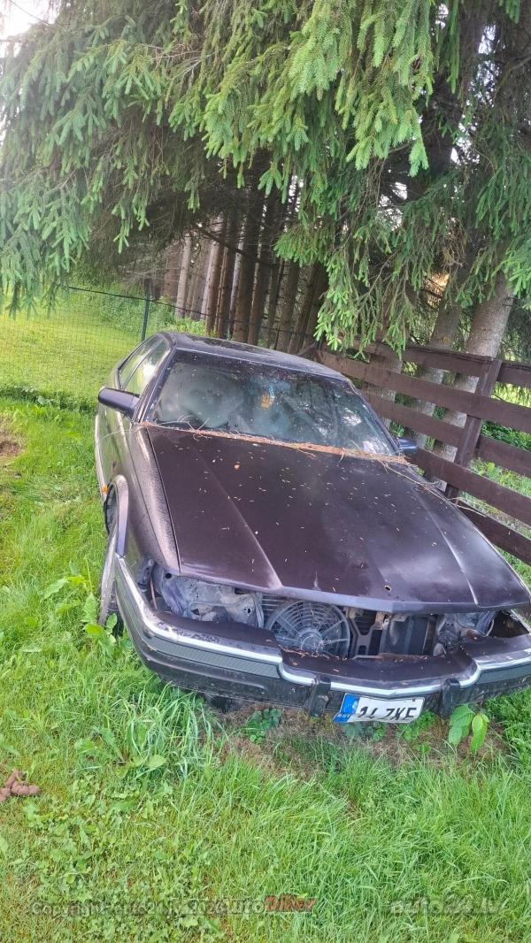 Zils Cadillac Seville 1992 Tartu, ar dzinēja tilpumu 4.90 L un nobraukumu 341 tūkst. km par 1250 €, foto 8 vietnē AUTOMOTO.COM.LV