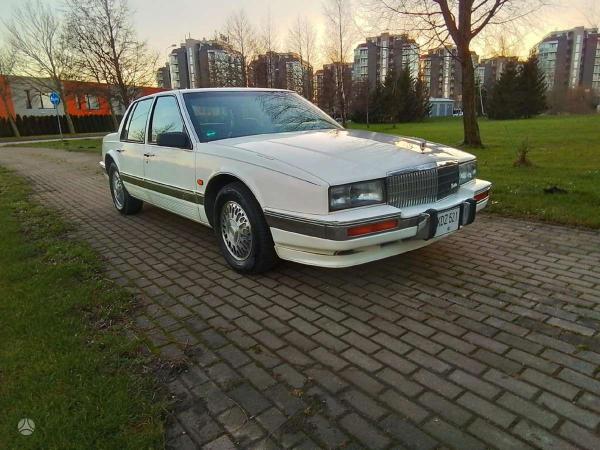 Balts Cadillac Seville 1990 Palanga, ar dzinēja tilpumu 4.47 L un nobraukumu 146 tūkst. km par 6500 €, foto 1 vietnē AUTOMOTO.COM.LV
