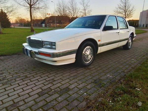 Balts Cadillac Seville 1990 Palanga, ar dzinēja tilpumu 4.47 L un nobraukumu 146 tūkst. km par 6500 €, foto 2 vietnē AUTOMOTO.COM.LV