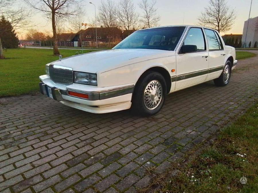 Balts Cadillac Seville 1990 Palanga, ar dzinēja tilpumu 4.47 L un nobraukumu 146 tūkst. km par 6500 €, foto 2 vietnē AUTOMOTO.COM.LV