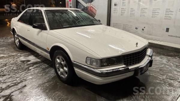 Белый Кадиллак Севиль 1992 в Огре, объемом двигателя 4.90 л и пробегом 293 тыс. км за 4995 €, фото 9 на AUTOMOTO.COM.LV